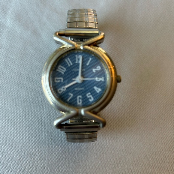 Geneva | Accessories | Vintage Geneva Quartz Watch Blue Dial Metal Mesh ...